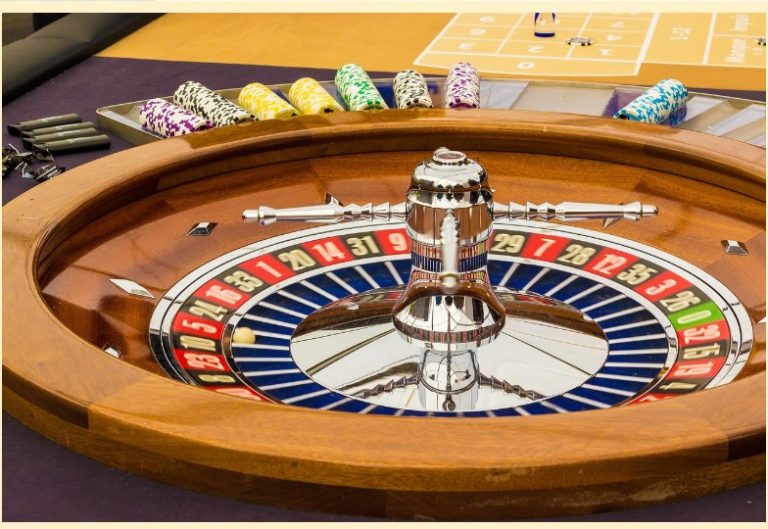 The History of Roulette: From Its Origins to the Online Era